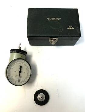 JAMES G. BIDDLE CO NO-556 Tachometer